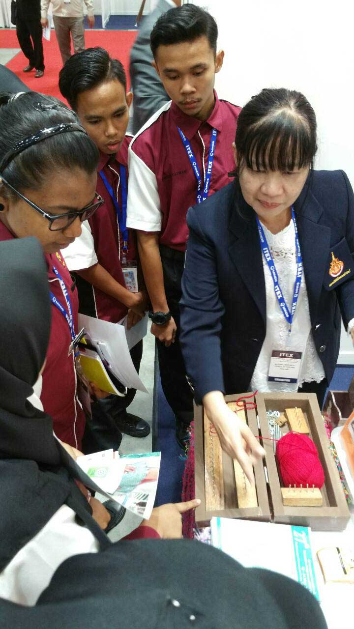 RMUTT Researcher Receives Gold Medal on the International Stage