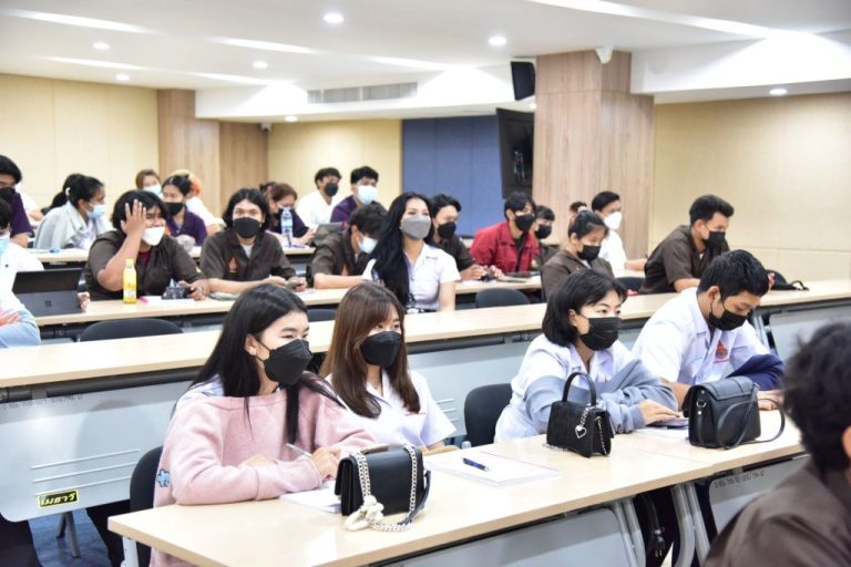 RMUTT inspires Young Entrepreneurs with “RMUTT Young Startup Fund 2022” Seminar – Rajamangala ...