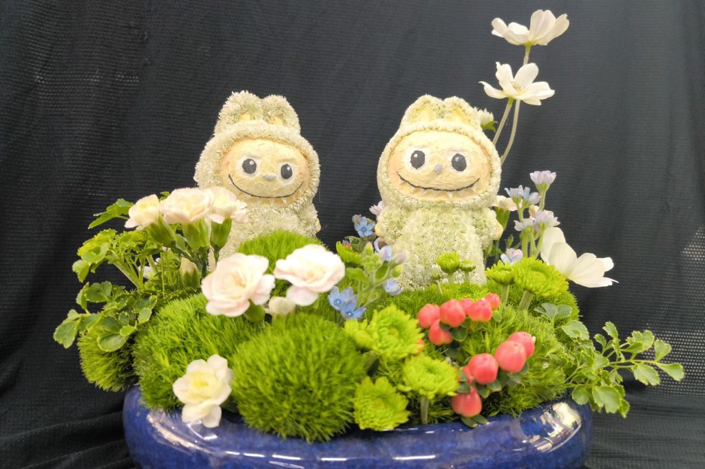 Unstoppable “Labubu-Style Thai Flowers” at RMUTT